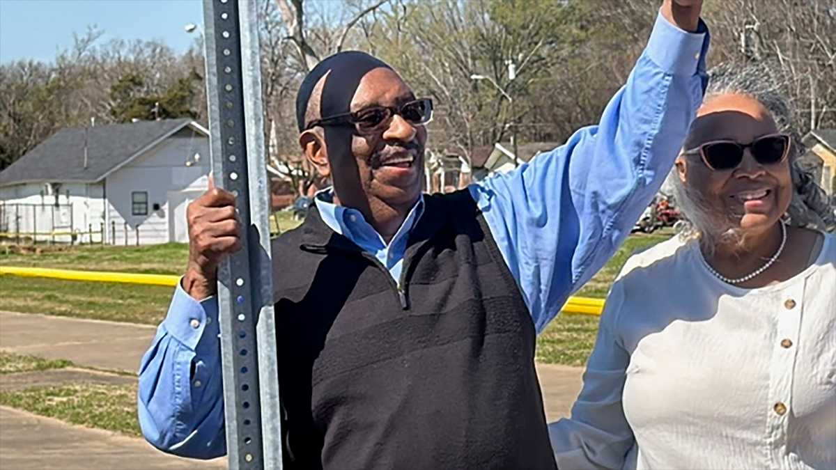 Jackson street renamed in honor of Hezekiah Watkins