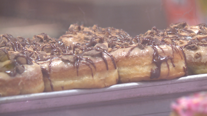 Hi-Five Donuts reopens at new Highlands location in Louisville