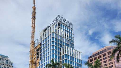 Fire at high-rise office building in Florida