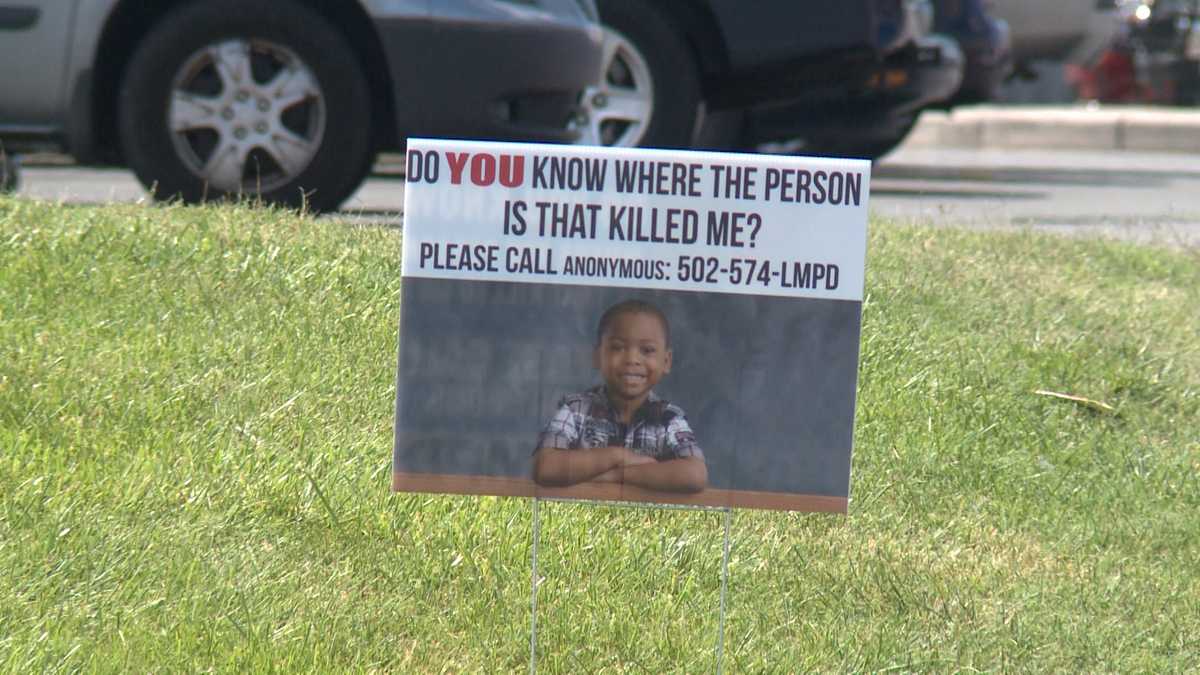 Family of 7-year-old murder victim to post new signs