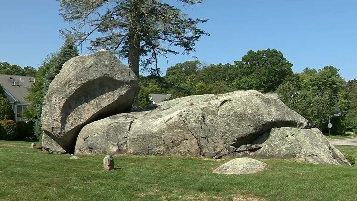 'I think gravity won;' Iconic Balancing Rock comes toppling down