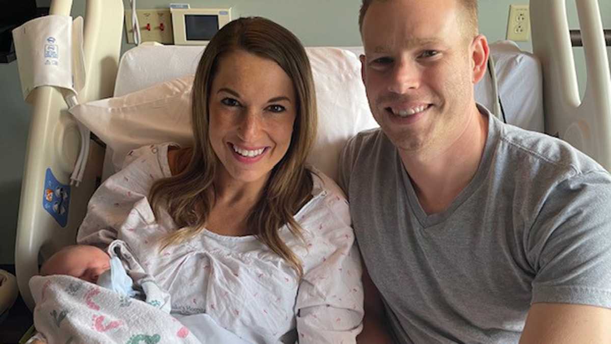 KMBC 9 News team grows by two tiny feet: Welcome Baby Holwick!