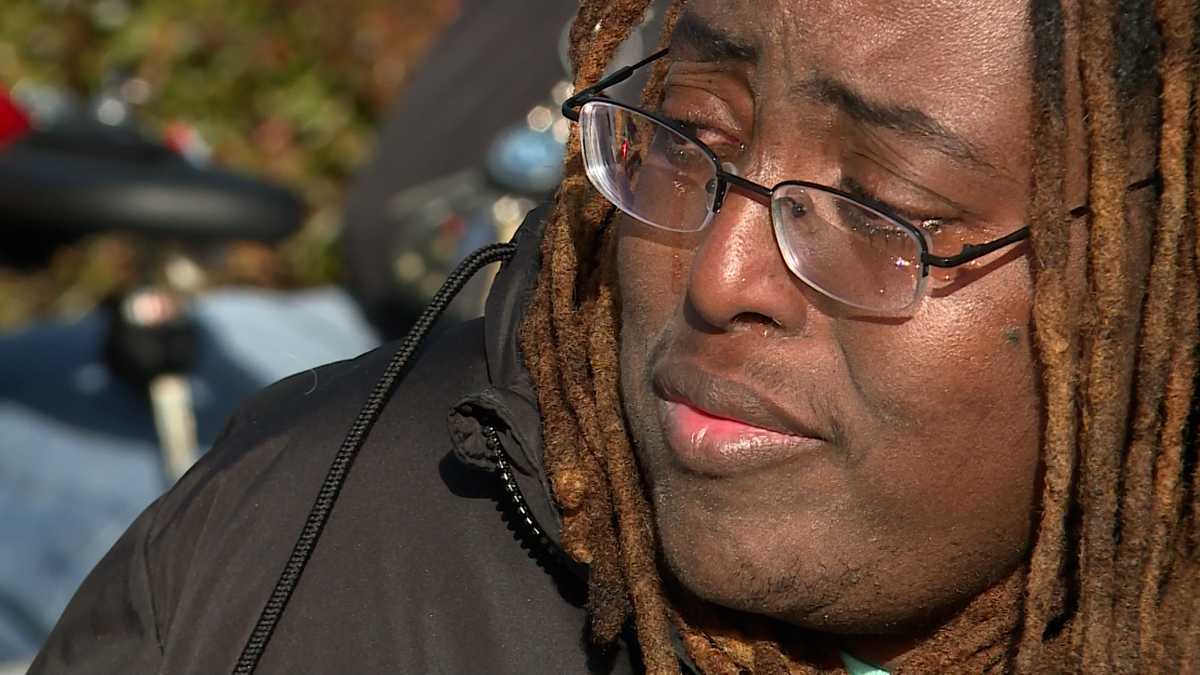 Mourners remember those who died while experiencing homelessness