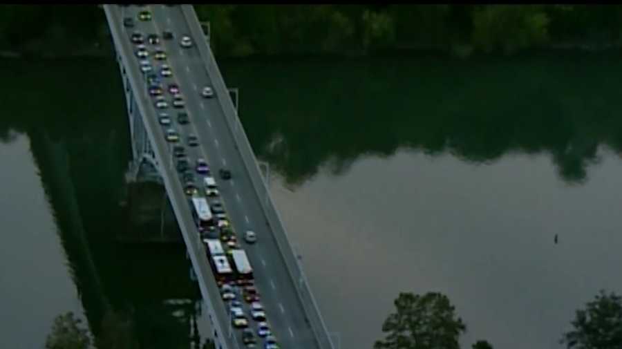 Homestead Grays Bridge down to one lane in each direction during ...