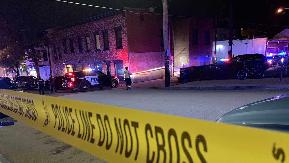 Homestead shooting between officer, suspect under investigation