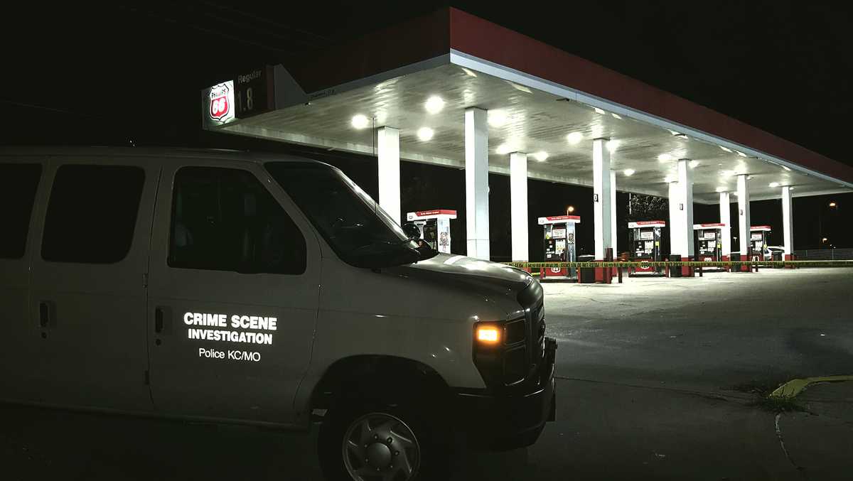 1 Dead 1 Wounded In Shooting At South Kc Gas Station Police Say