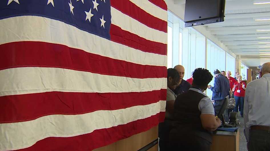 Upstate sees dozens of veterans off on 18th Honor Flight
