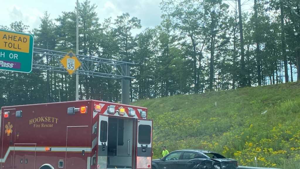 Hooksett crash between tractor-trailer, 3 other vehicles