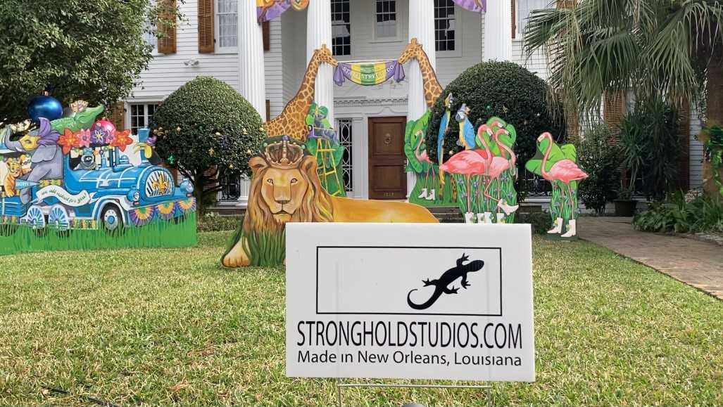 House floats return to New Orleans
