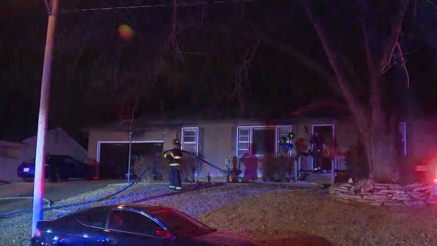 5 escape KC house fire early Tuesday