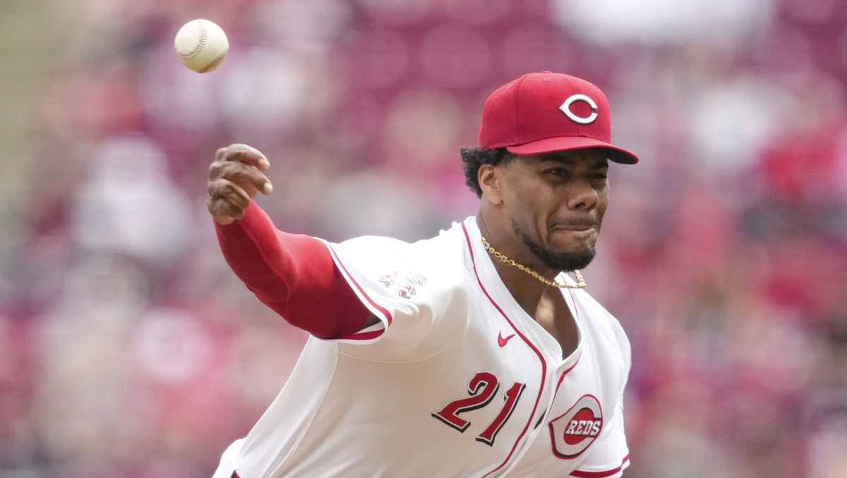 Hunter Greene pitches 7 crisp innings as the Reds blank the Pirates 4-0