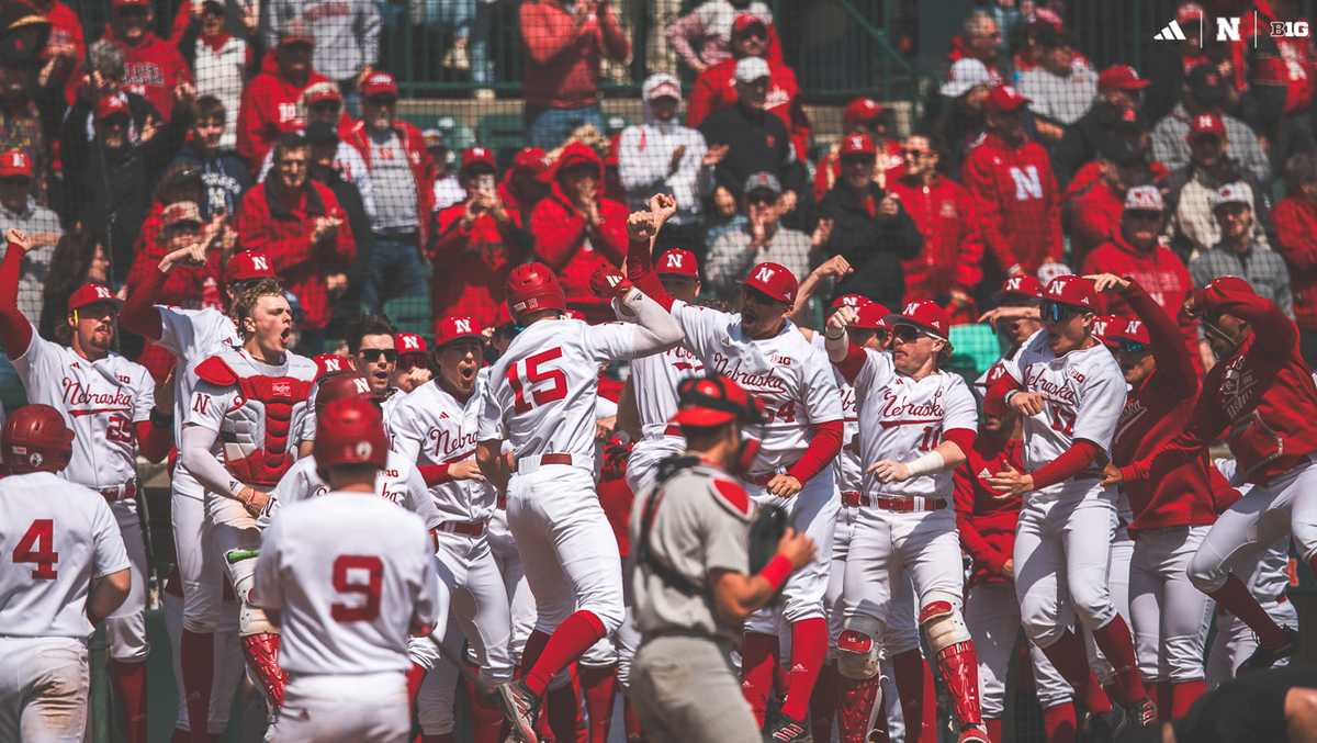 Husker baseball defeats Buckeyes in second game of weekend series