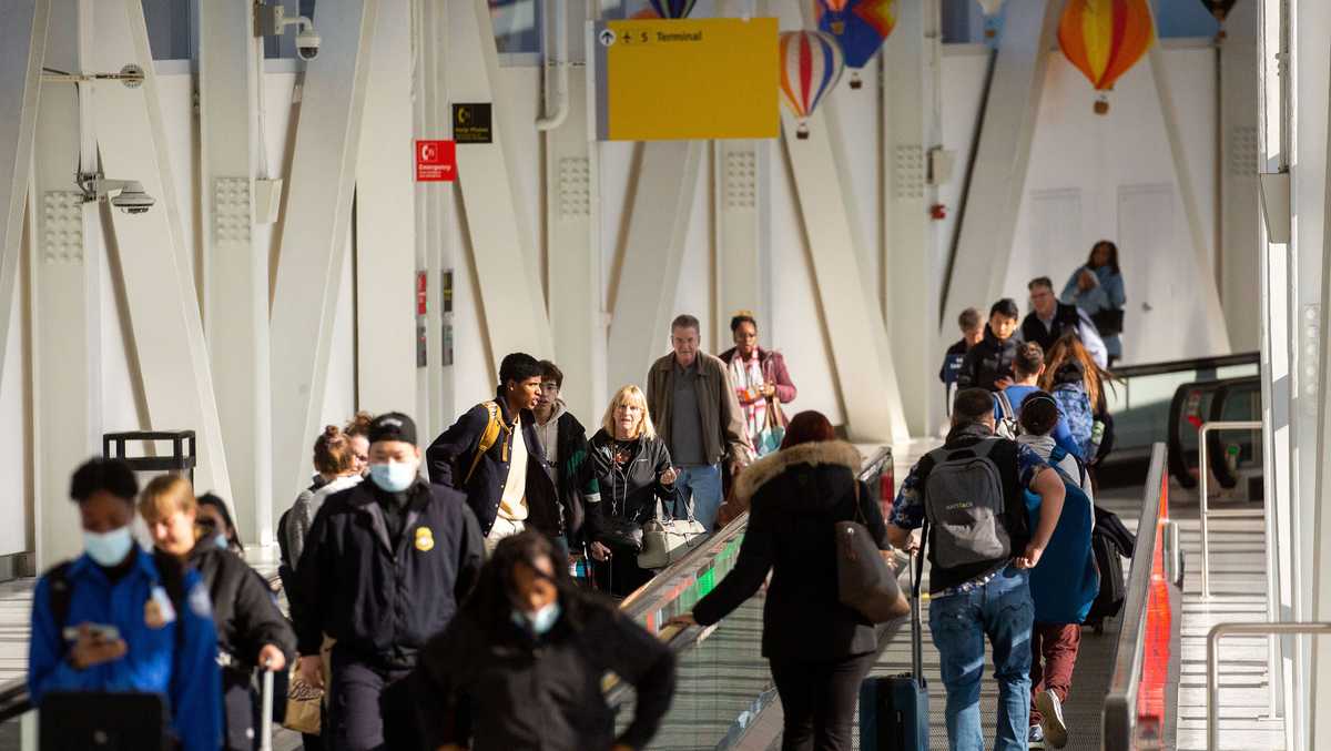 More than 6,000 US flights delayed Sunday as major storm system hampers ...