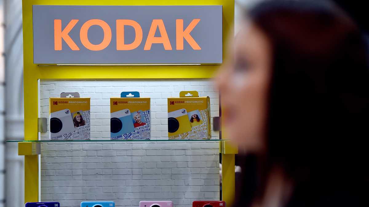 Kodak stock triples on $765 million government loan — for drug production