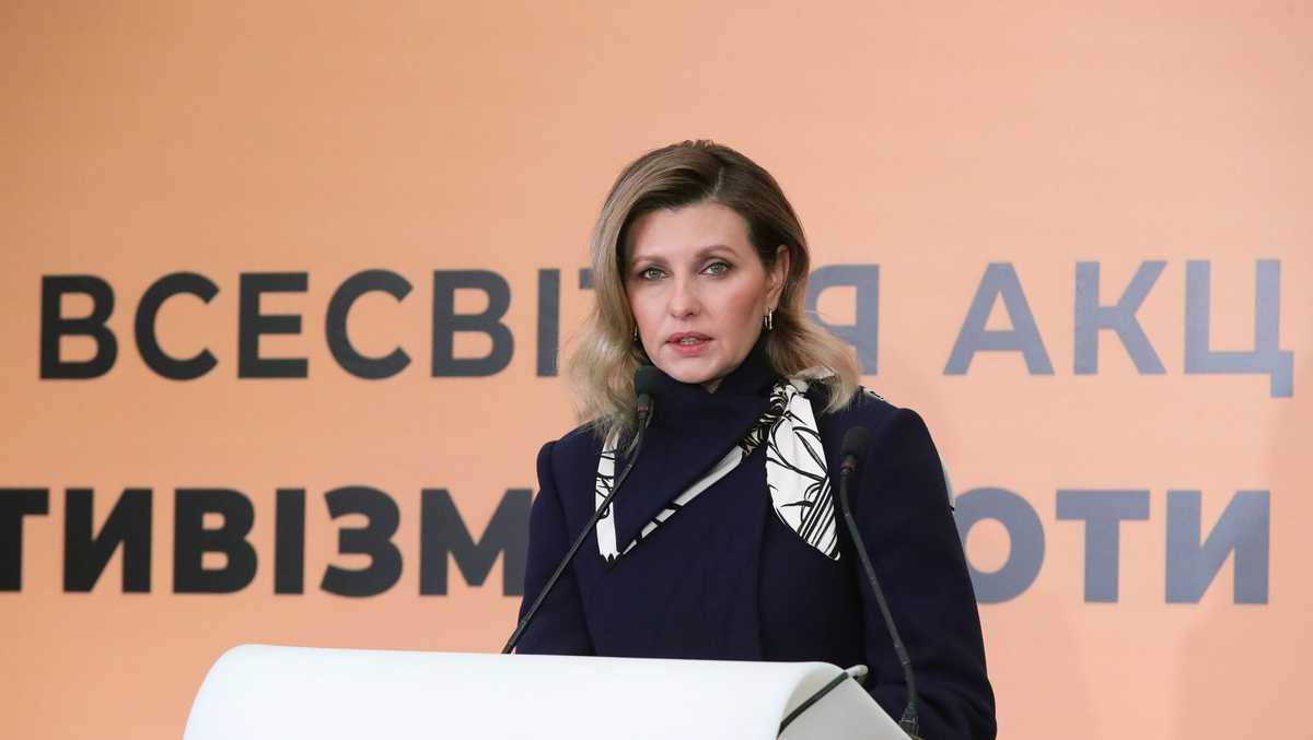 Ukraine's first lady emerges as a staunch defender of her nation