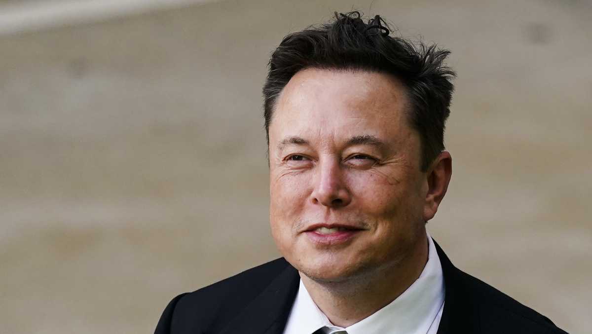 Twitter claims Elon Musk is under federal investigation over deal to ...