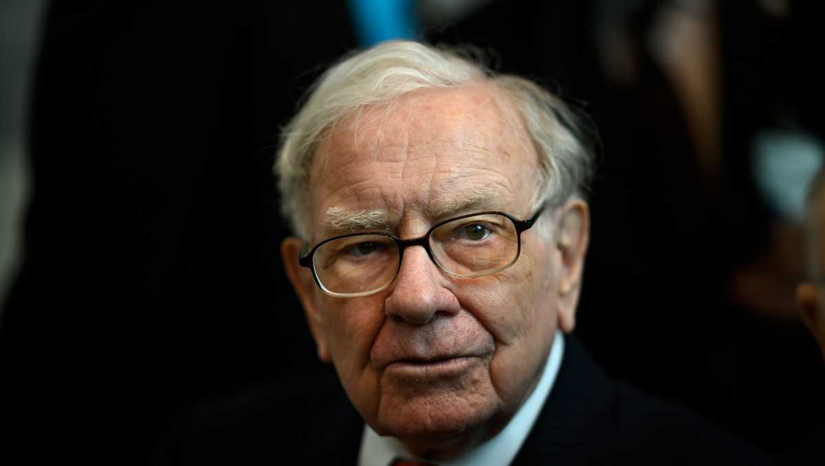 Someone paid $19 million for a steak lunch with Warren Buffett