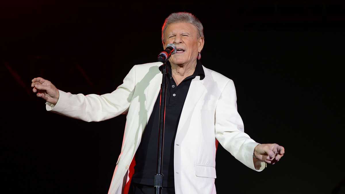 Bobby Rydell, 'Wild One' singer, dead at 79