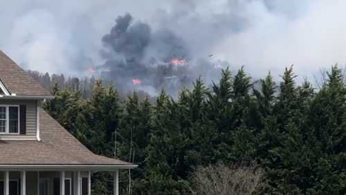 Tennessee wildfire prompts evacuations of 11,000 homes