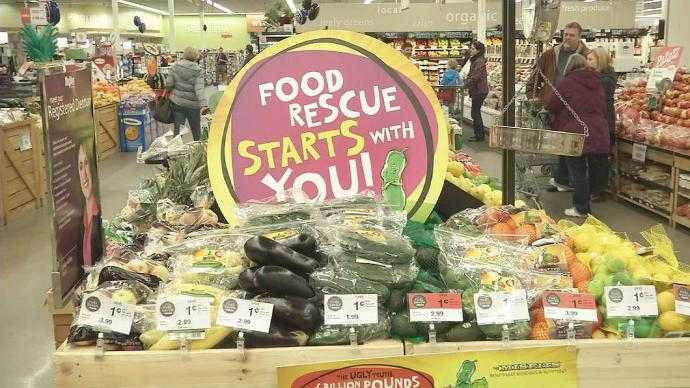 Hy-Vee grocery says 1M pounds of 'ugly' produce sold