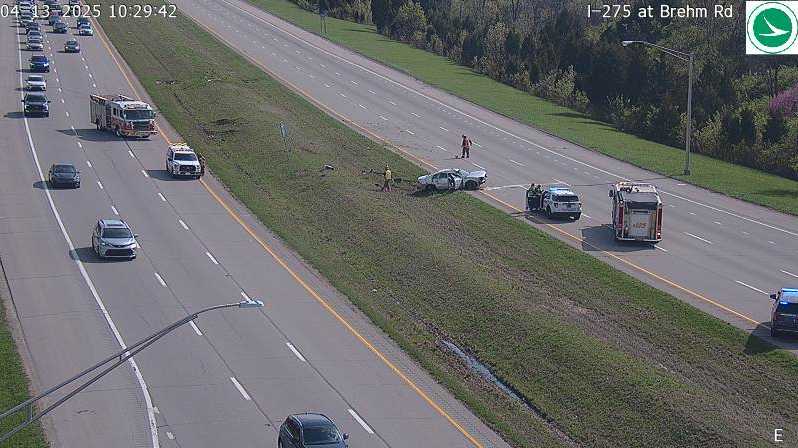 Lanes reopen after severe crash on I-275 eastbound in Colerain Township