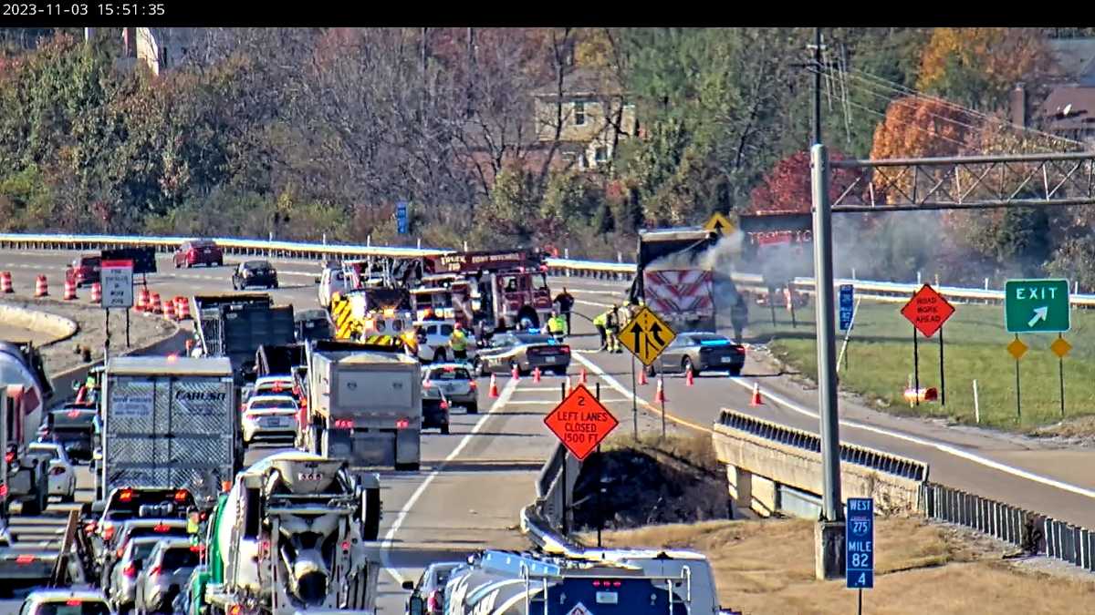 Vehicle fire blocking traffic on I-275 near Dixie Highway