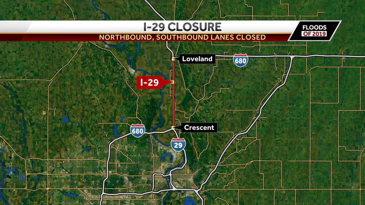 Flooding closes part of Interstate 29 early Friday