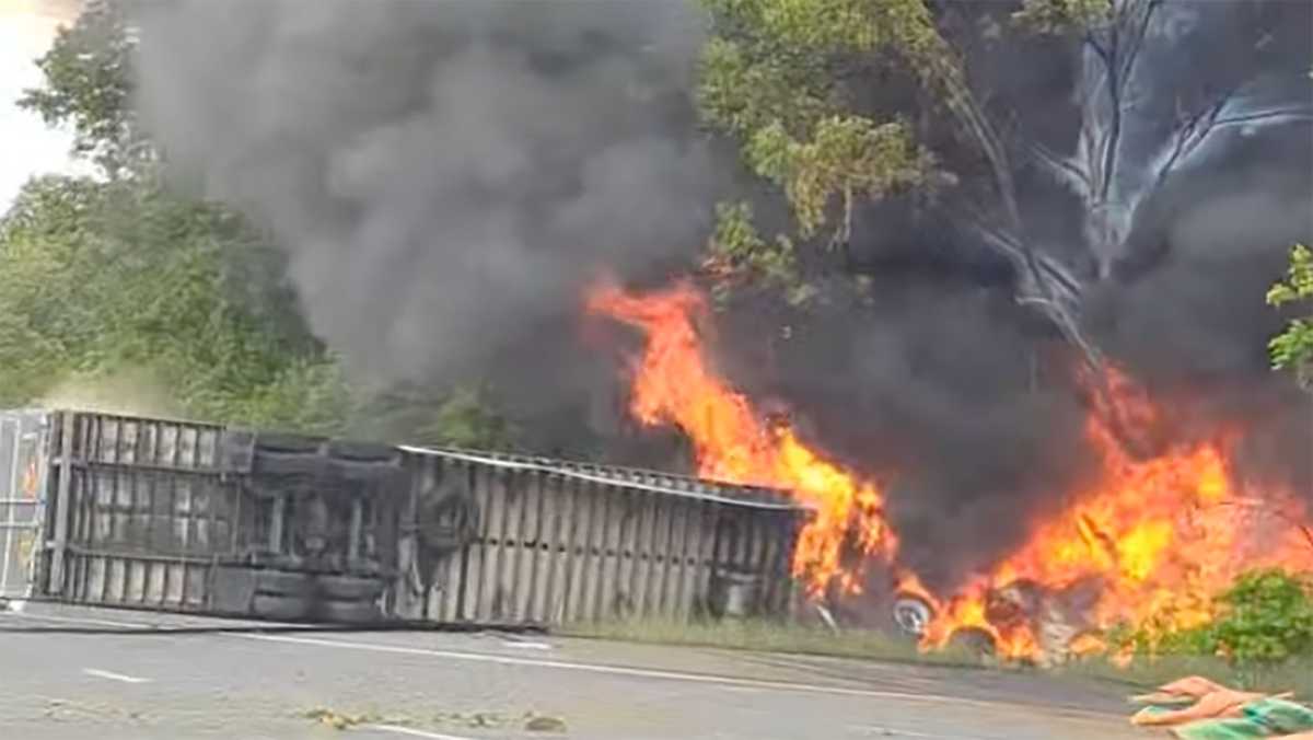 2 dead in fiery crash on I-70 in Frederick County