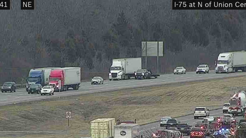 Crash cleared on north I-75 in West Chester Township