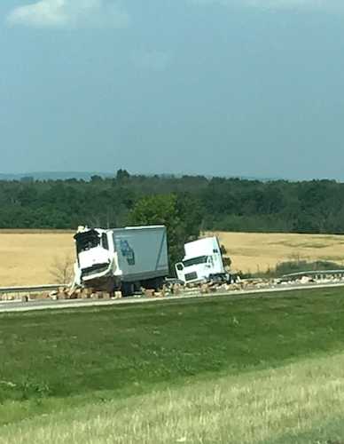 Deadly crash shuts down part of I-81