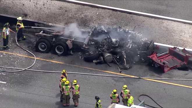 Traffic heavy approaching vehicle fire on I-95 in Baltimore