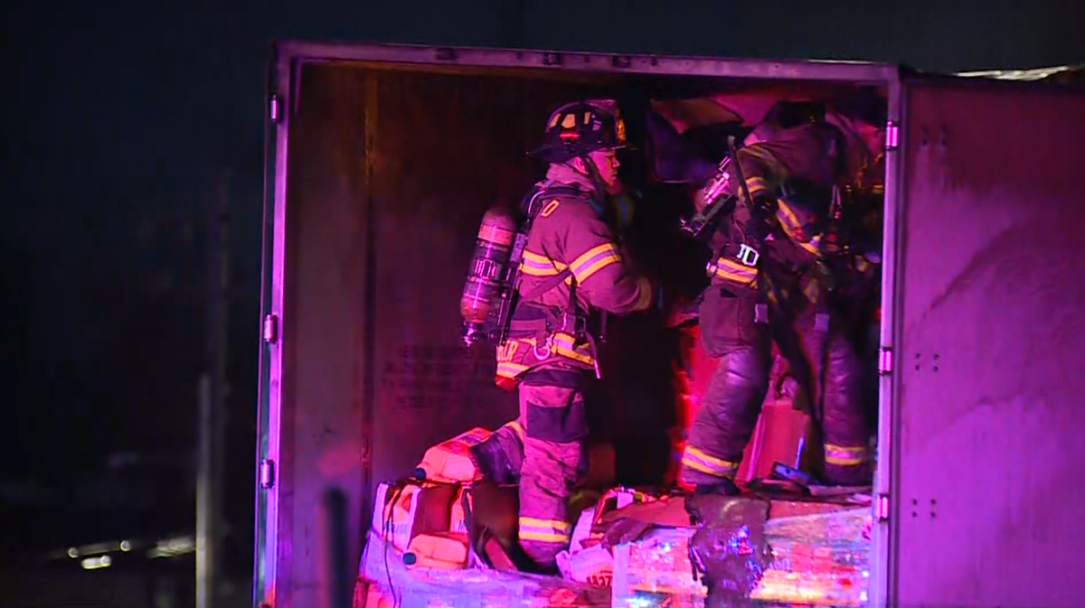 OKC crews respond to overnight trailer fire on I-35