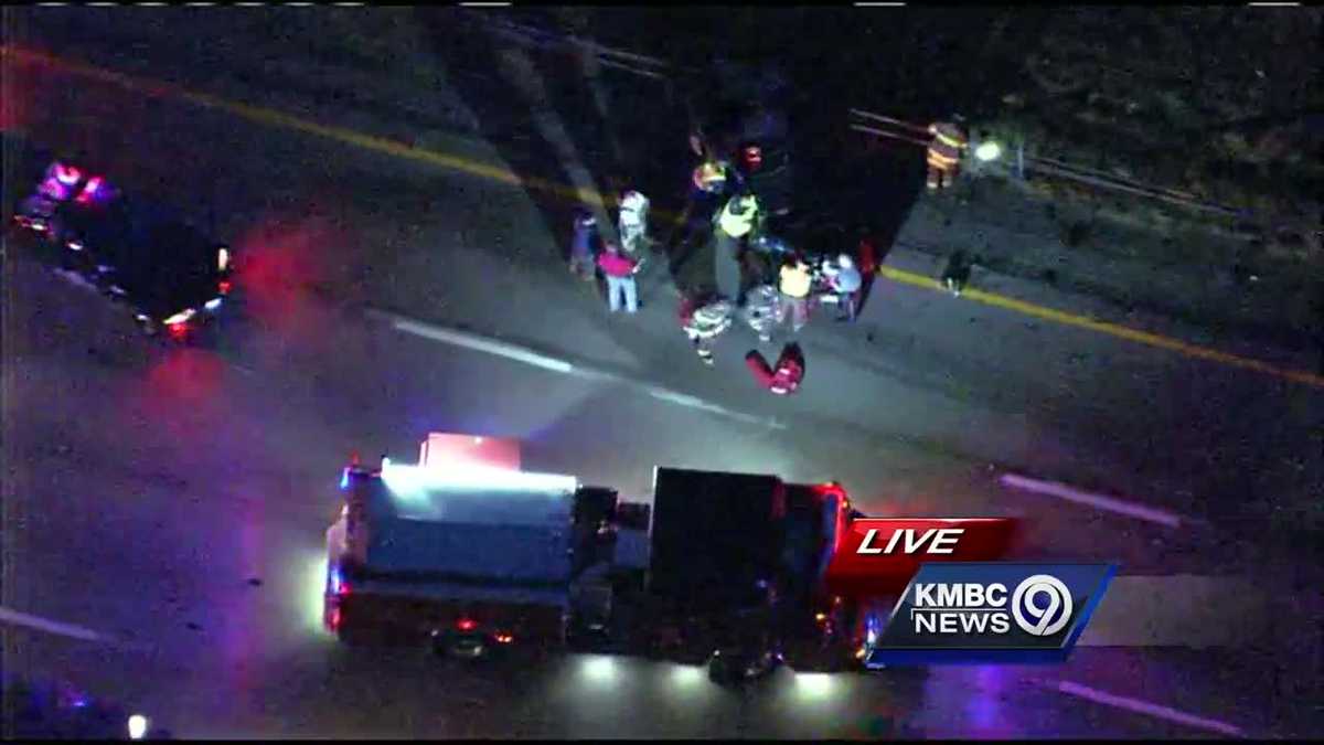Multi Vehicle Crash Snarls Traffic On Sb I 435 Near U S 24