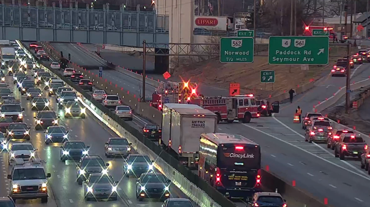 Lanes blocked on I-75 southbound near Carthage, traffic being routed ...