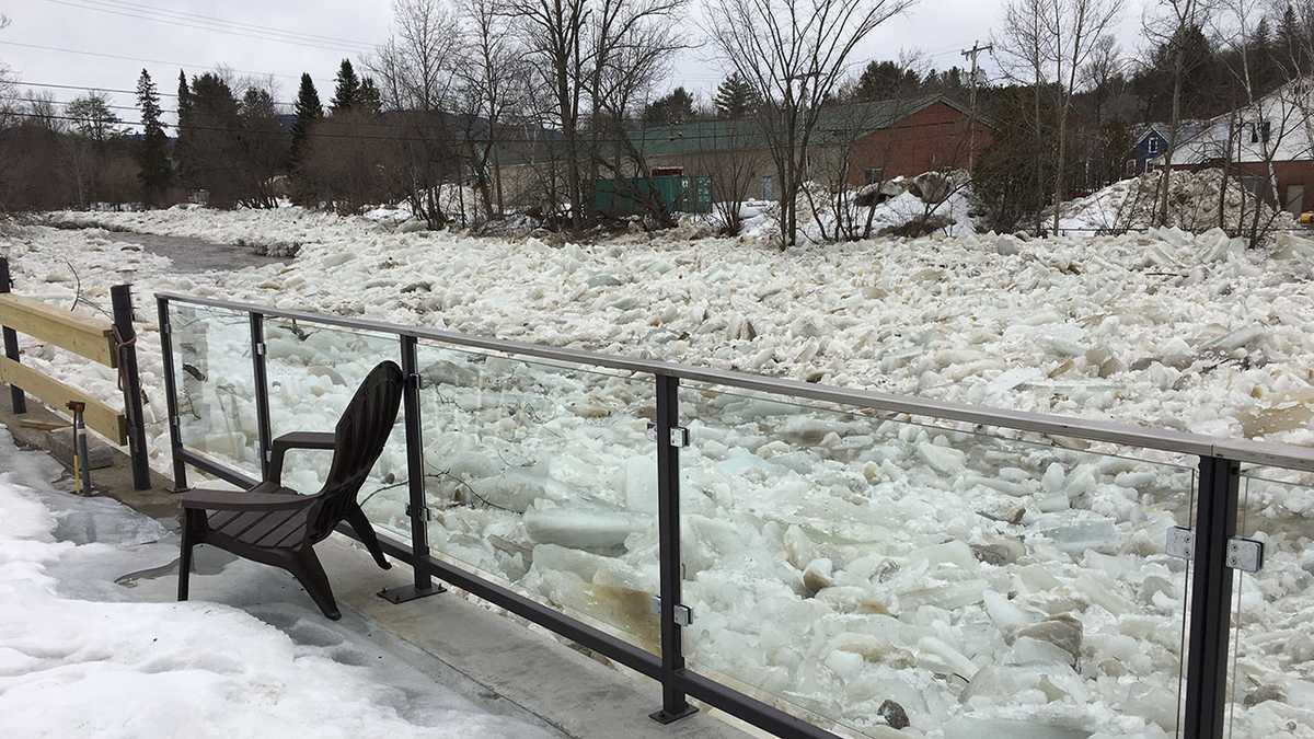 Significant ice jam forms on Israel River in Lancaster