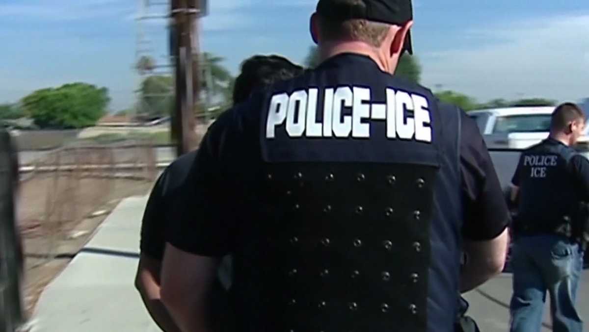 ICE chief: 800 avoided arrest due to Oakland mayor's warning