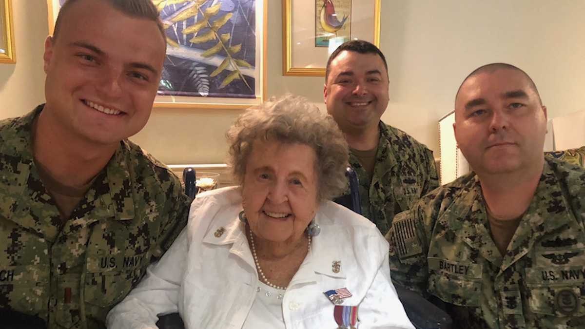 100-year-old Winter Park veteran Ima Black rides in Navy helicopter
