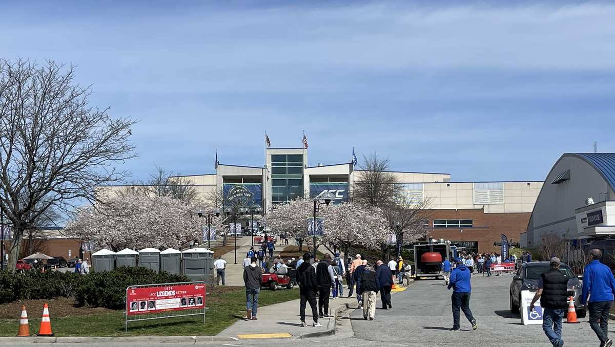 Fans show pride as Wake Forest, Duke, North Carolina, North Carolina ...