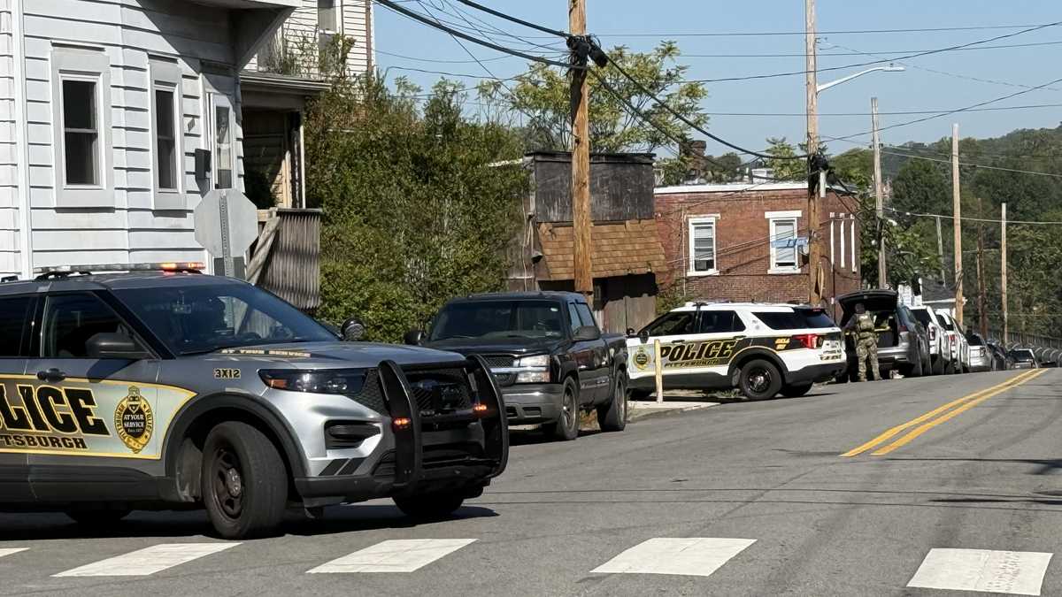 Pittsburgh standoff ends: Man allegedly threatened 3 people prior to ...