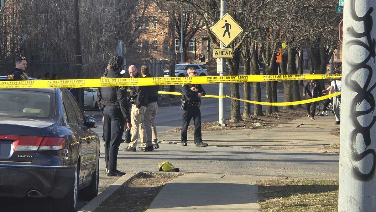 Suspect at large after shooting leaves 1 injured in Spring Grove Village