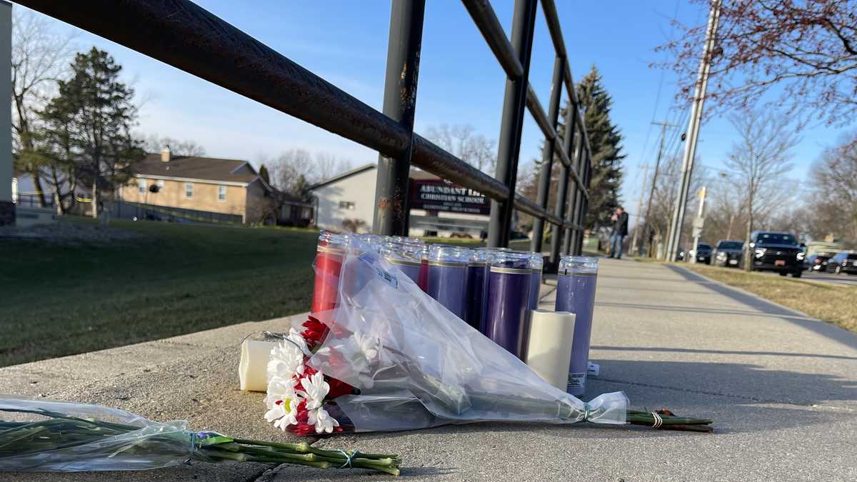 Community gathers for vigil to honor victims of Madison school shooting