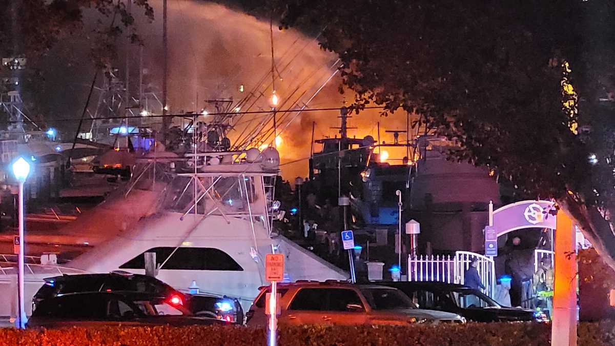 Multiple boats catch fire at South Florida marina overnight