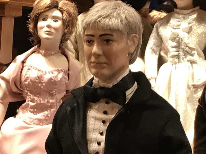 Husband of Iowa's 1st female governor gets 'first lady' doll
