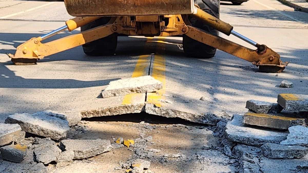 Lewiston bridge reopens after 'buckling' repaired on concrete surface