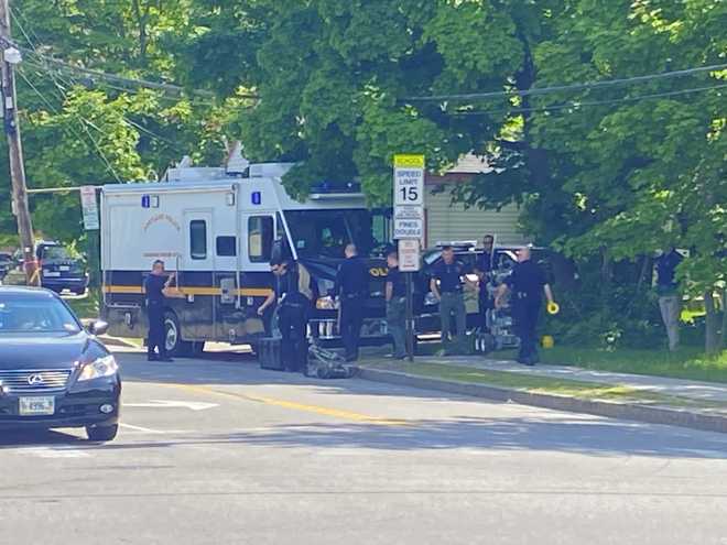 Portland Bomb squad investigates suspicious device