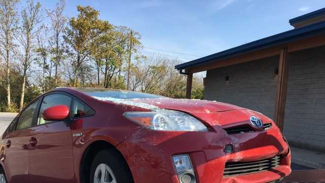 Car crashes into Pier 1 Imports