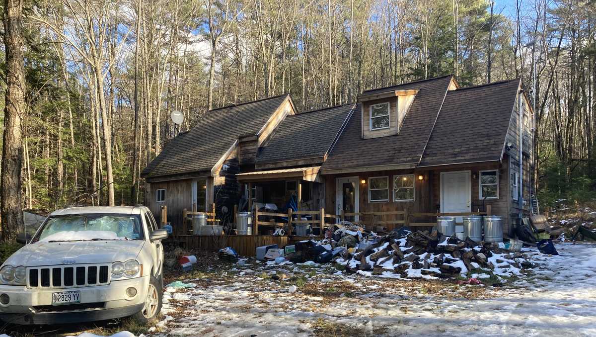Caretaker accused of killing 2 people in Denmark, Maine