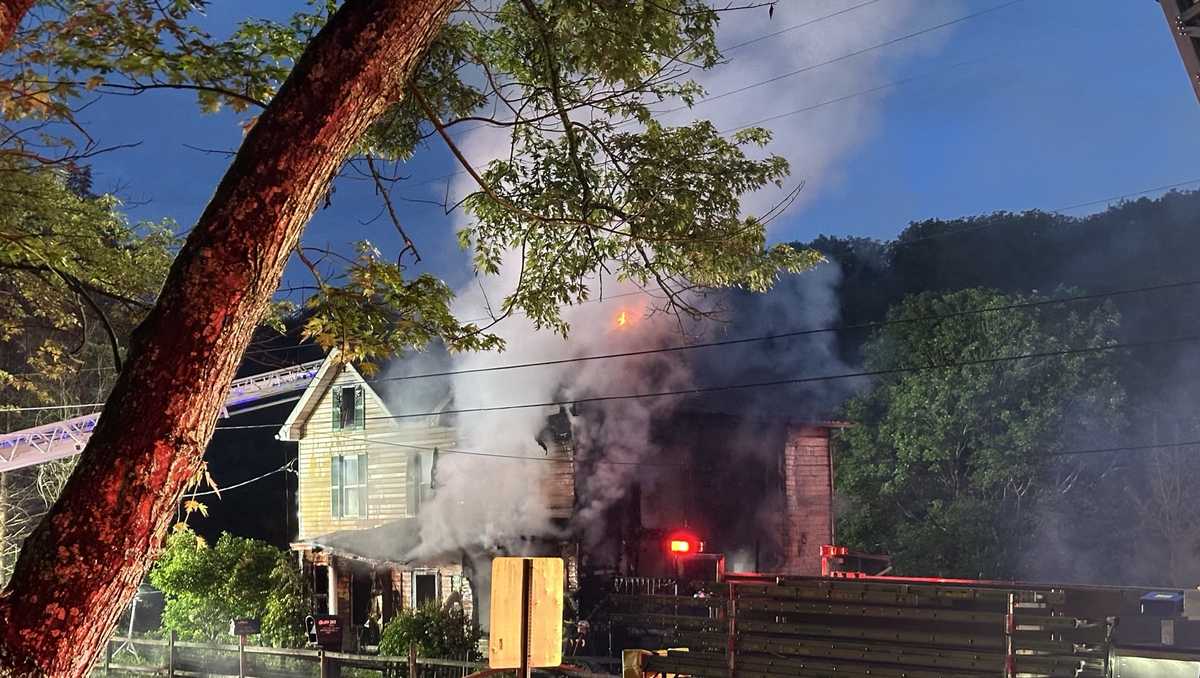 Fire rips through home in Westmoreland County