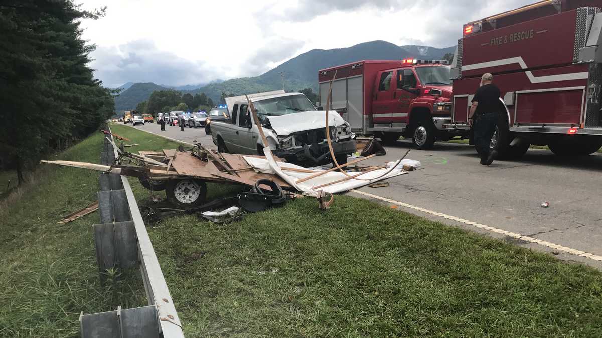 Pickup truck crashes into wagon train, killing 1 person, horse, report says