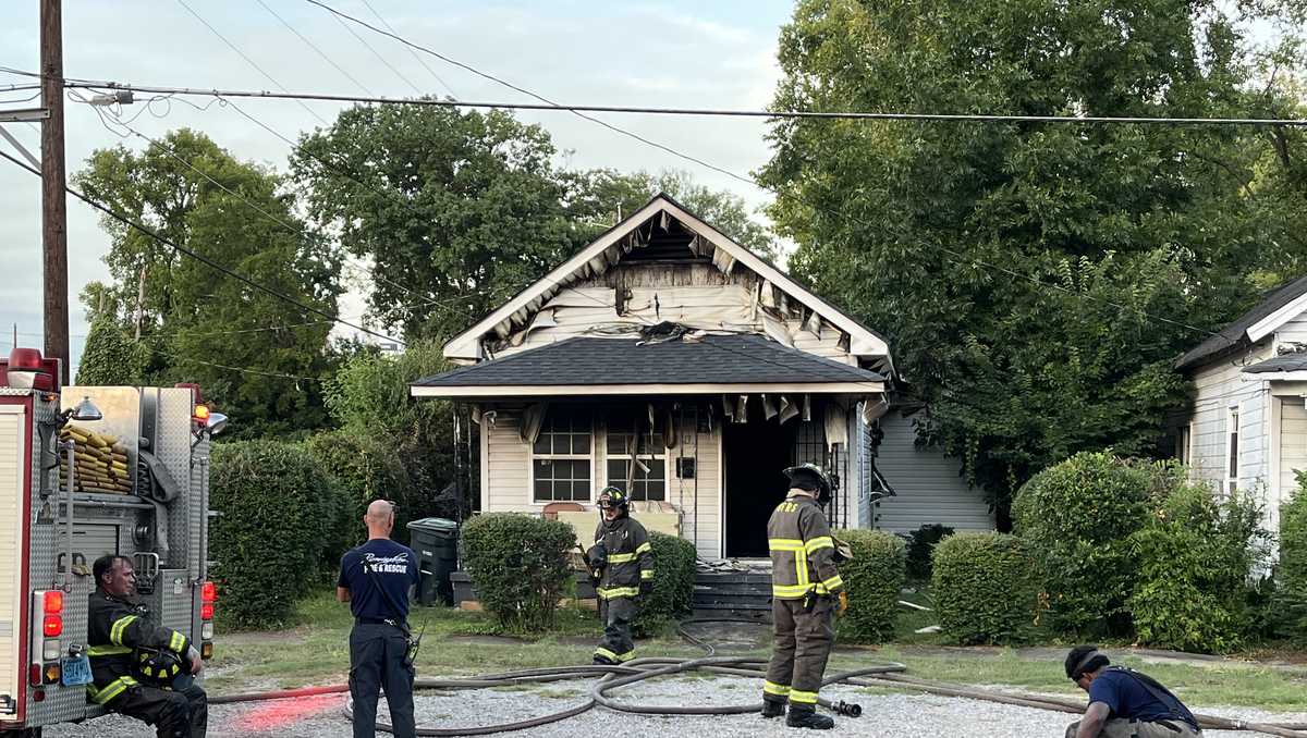 No one hurt after house fire in Birmingham's Smithfield community